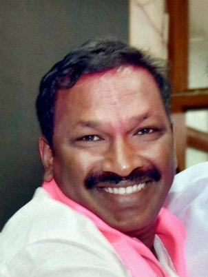 Dayakar Pasunoori: Age, Biography, Education, Wife, Caste, Net Worth ...