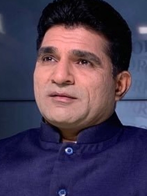 Isudan Gadhvi: Age, Biography, Education, Wife, Caste, Net Worth & More ...