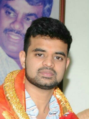 Prajwal Revanna: Age, Biography, Education, Family, Caste, Net Worth ...