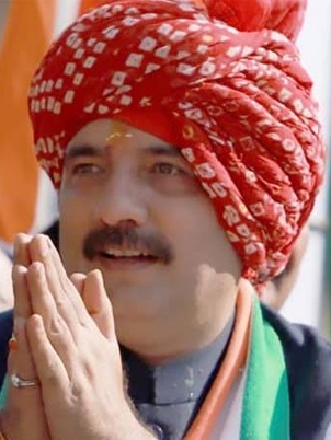 Tarun Bhanot: Age, Biography, Education, Wife, Caste, Net Worth & More ...