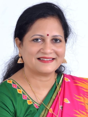 Manisha Vakil: Age, Biography, Education, Husband, Caste, Net Worth ...